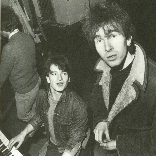 U2: ¿Hacía que horizonte camina U2? ·.·★ Estudio