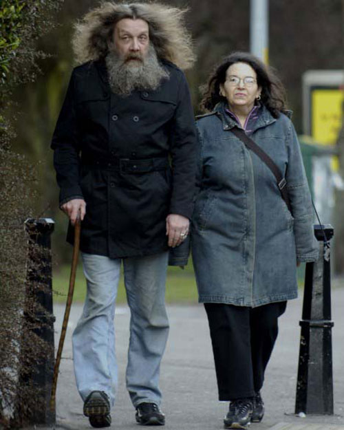 Alan Moore: ¿Quién vigila a los vigilantes? ·.·★ Reseña