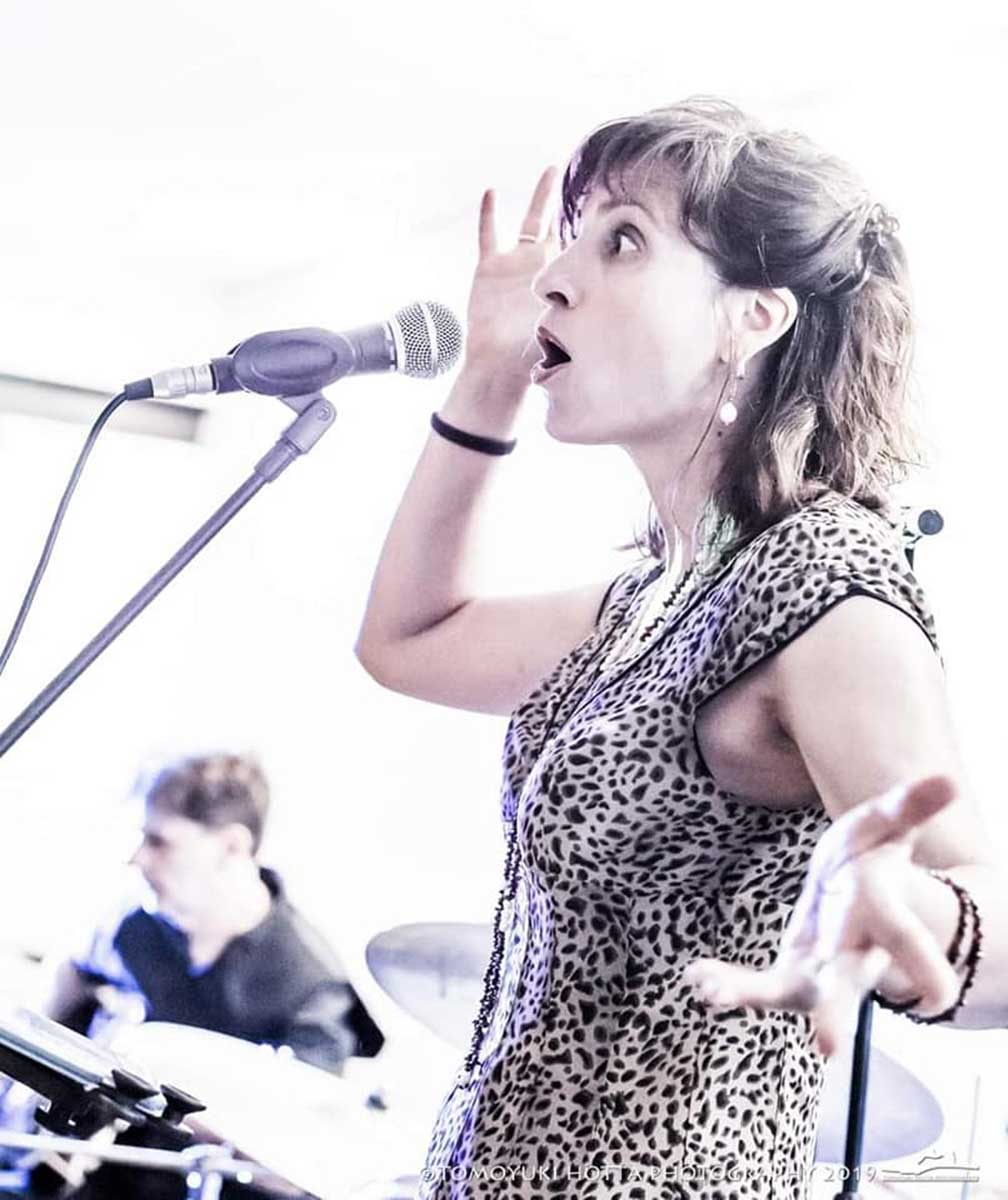 Entrevista con Olga Iglesias Serrano sobre el rock en Algeciras y ...