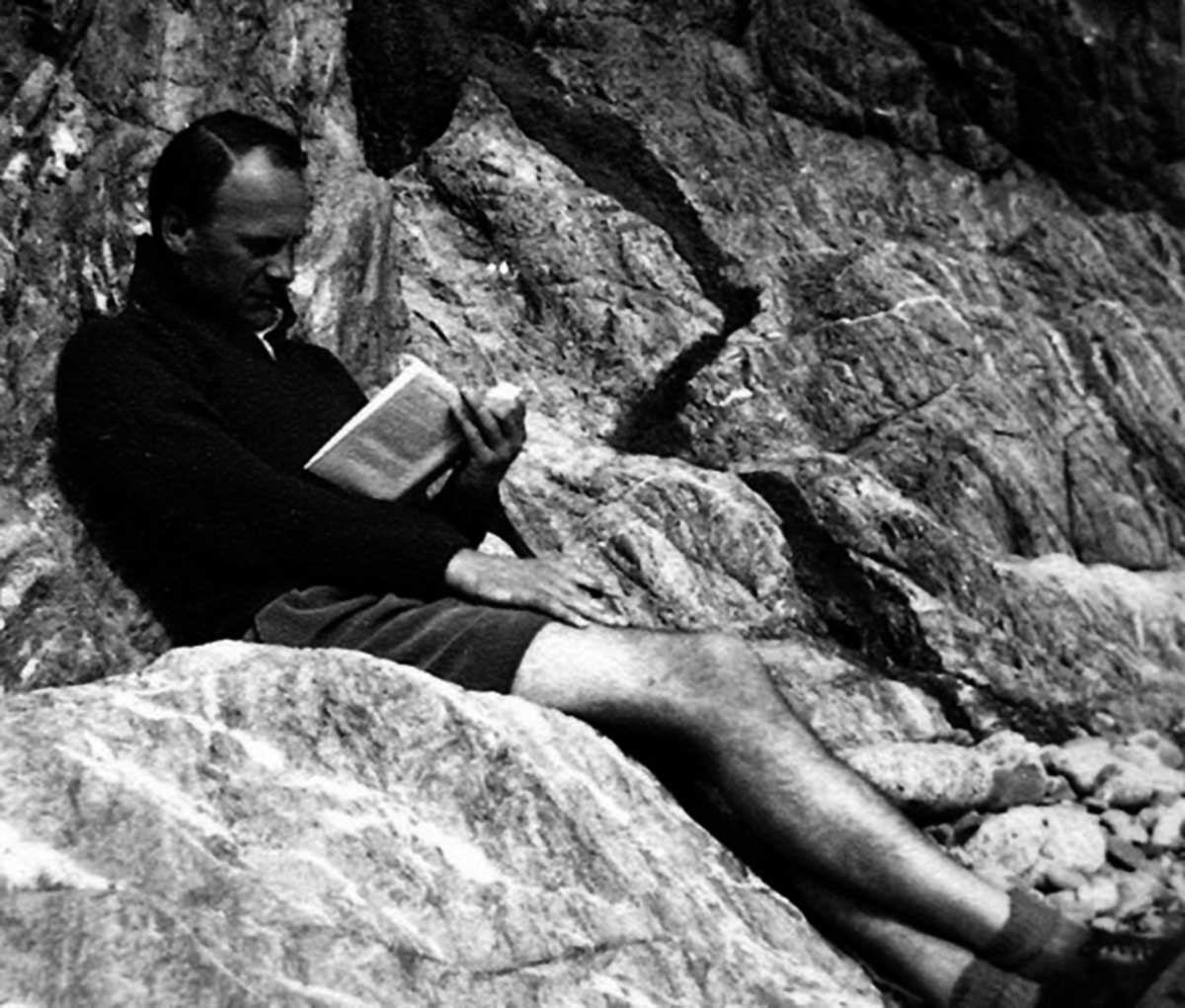 John R. W. Stott: Breve introducción a la biografía de un maestro