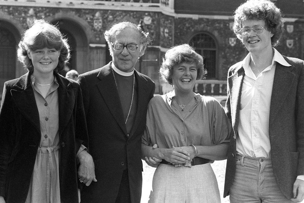 El problema del mal en Grantchester ·.·★ Reseña