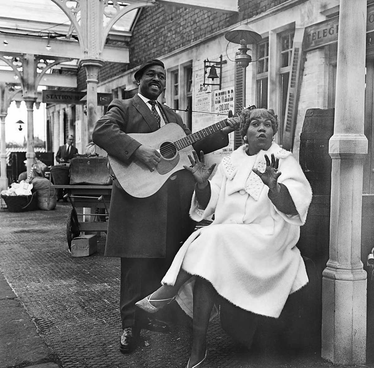 La religiosa Sister Rosetta Tharpe y los eróticos orígenes del rock and ...