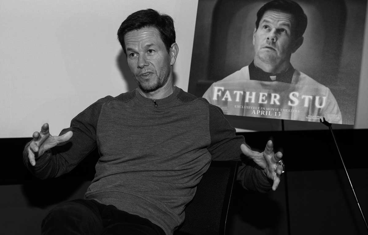 Los milagros del Padre Stu ·.·★ Estudio